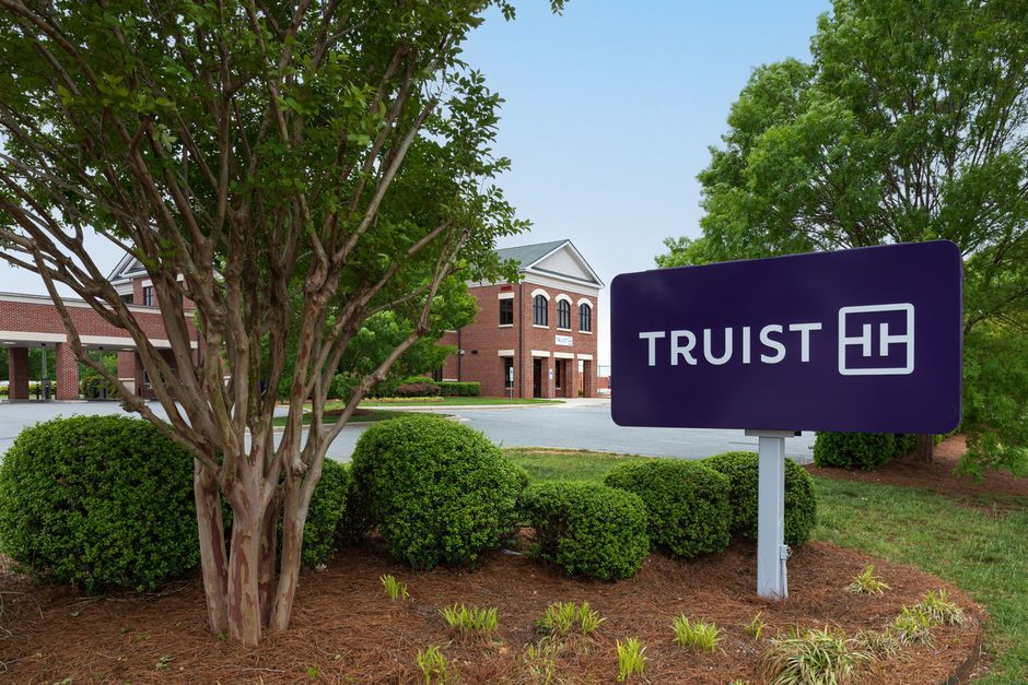 Truist Bank Review 2023 MagnifyMoney Truist Bank Review 2023 MagnifyMoney